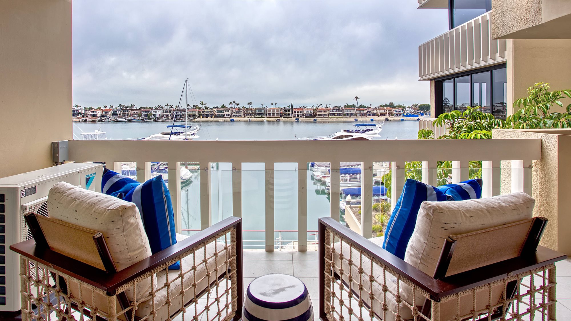 Home - The Balboa Bay Club -Newport Beach, CA